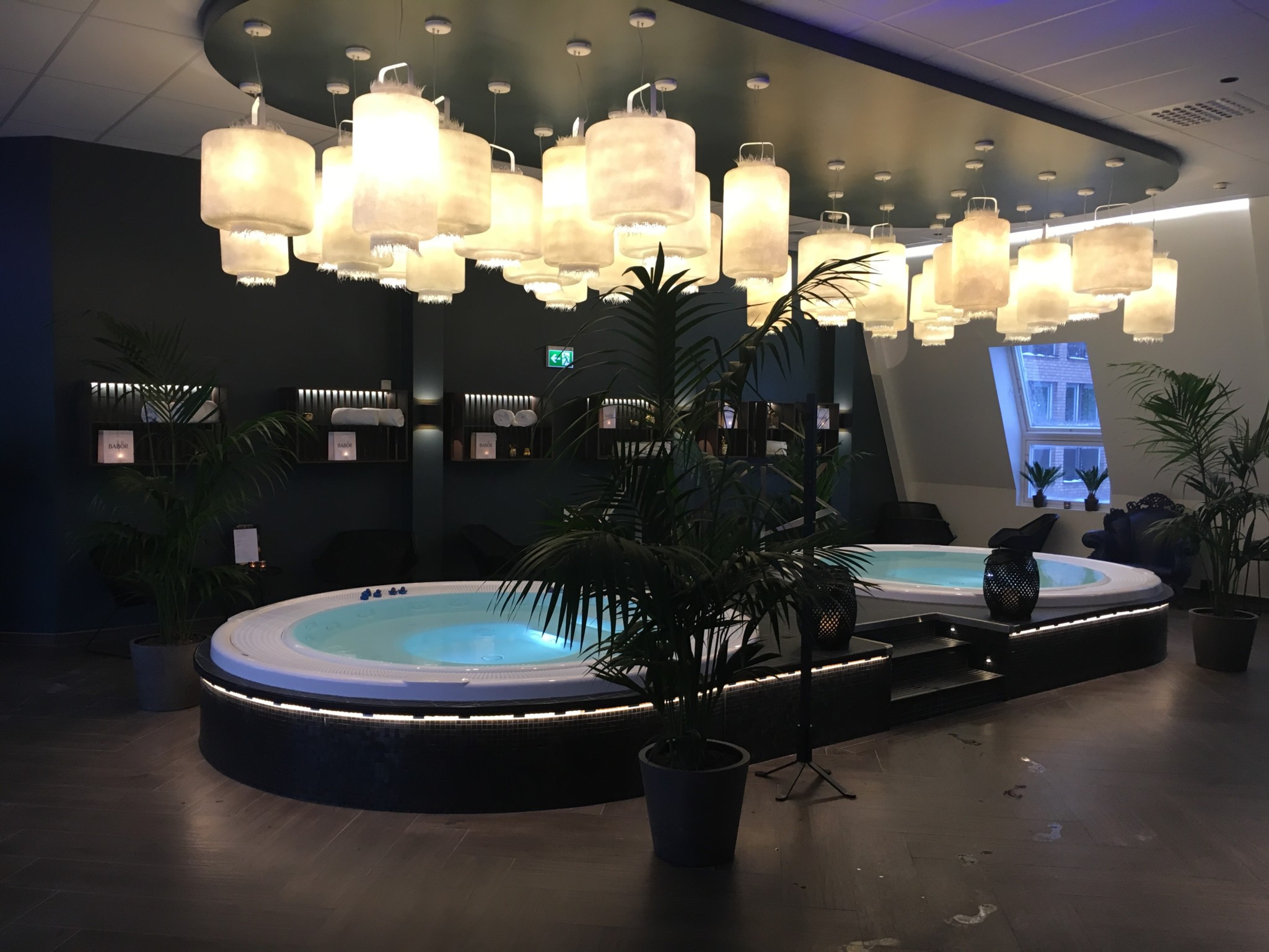 spa jacuzzi uppsala